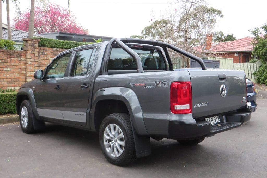 VW Amarok Core V6 4Motion Turbo Diesel 2020 Video Review - AnyAuto