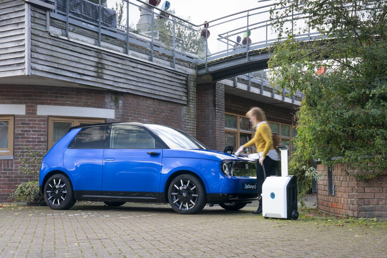 ZipCharge Go The groundbreaking portable EV charger - AnyAuto