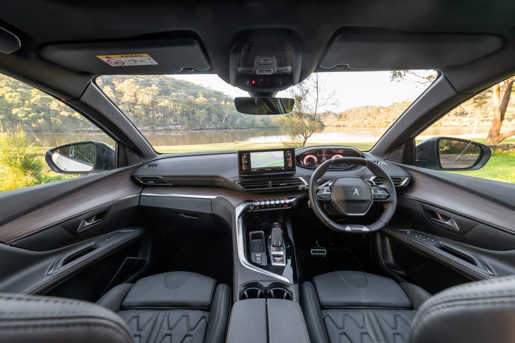Peugeot 5008 2022 Interior