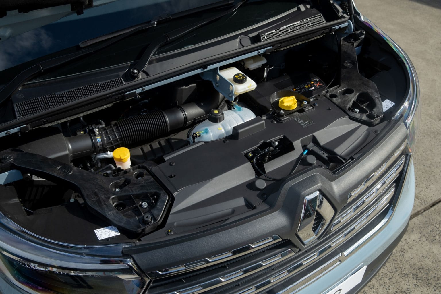New Renault Trafic arrives in Australia - AnyAuto