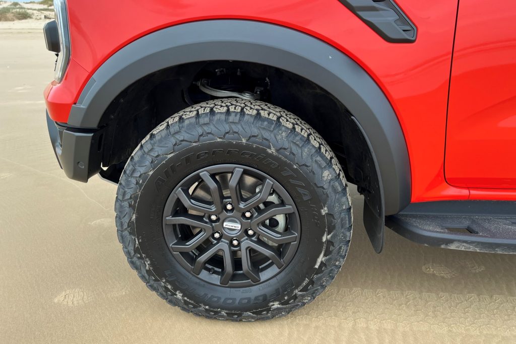 Ford Ranger Raptor 2023 Review - AnyAuto