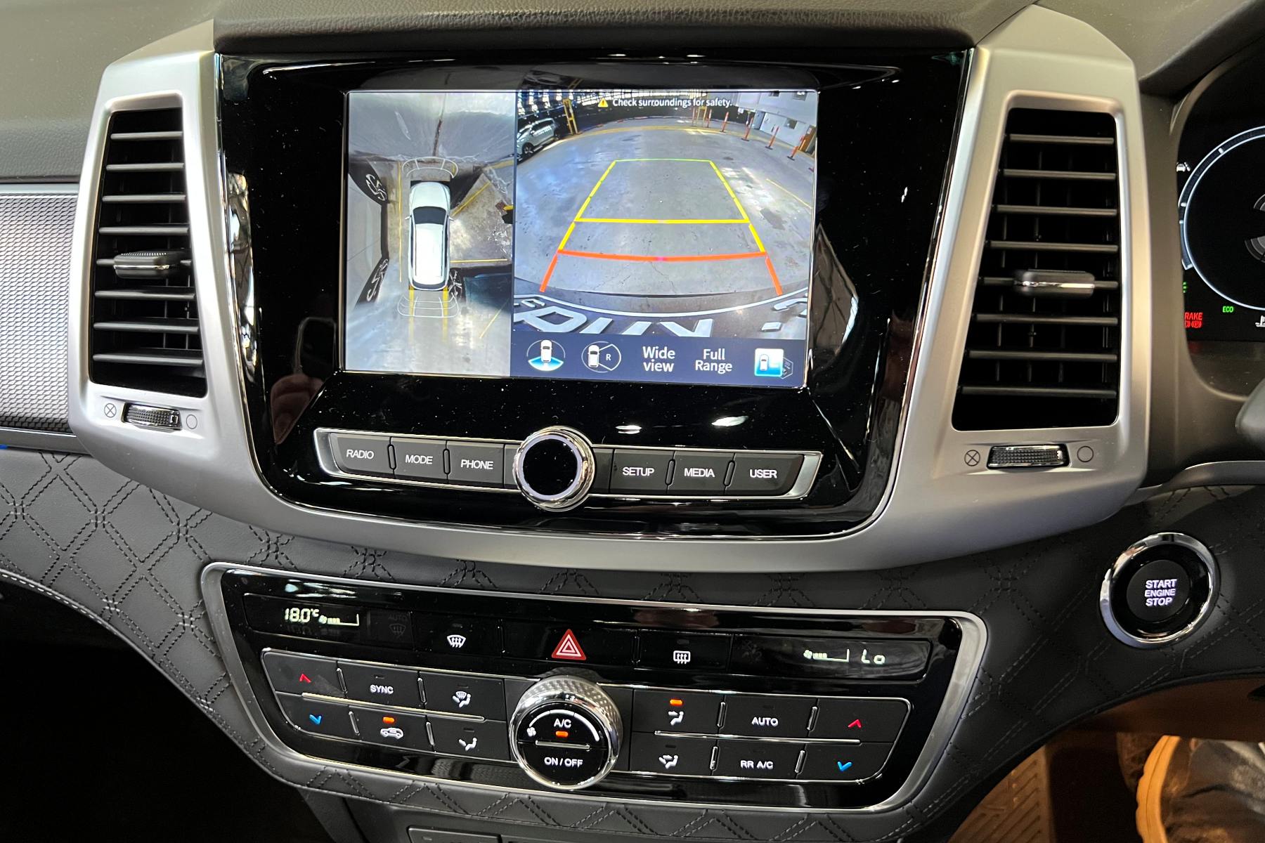 SsangYong Rexton Black Edition 4WD 2023 Review - AnyAuto